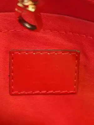 LOUIS VUITTON 2015 Monogram Vernis Montaigne Mm Satchel - Red