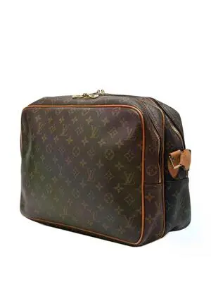 LOUIS VUITTON 1999 Monogram Reporter Gm Crossbody Bag