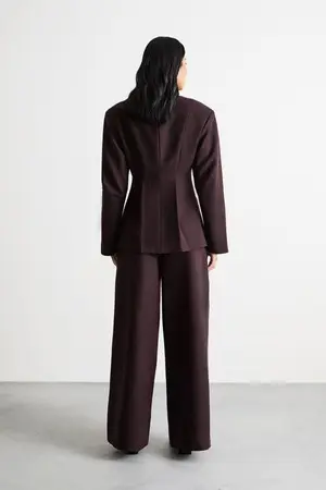 WAREHOUSE Premium Wide Leg Tailored Trousers - Berry