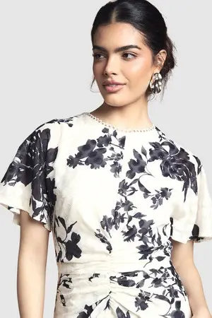 WALLIS Floral Jacquard Cape Sleeve Midi Dress