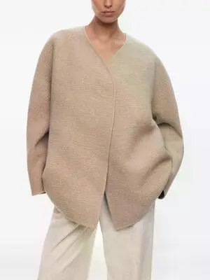 12 STOREEZ Ripple Cashmere Jacket