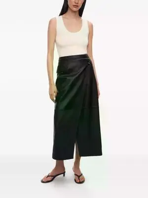 12 STOREEZ Ribbed Tank Top