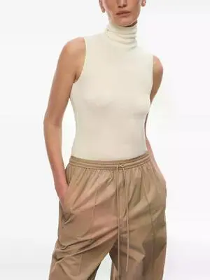 12 STOREEZ Nicole Sleeveless Roll-neck Top