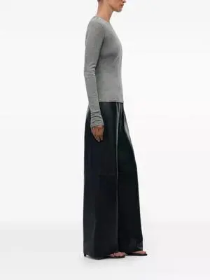 12 STOREEZ Long-sleeve T-shirt