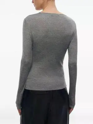 12 STOREEZ Long-sleeve T-shirt