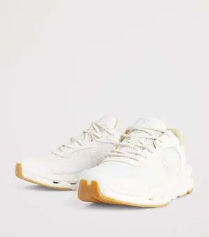 On Cloudzone Moon Sneakers - Ivory