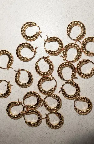 YOJ Fenny Twisted Mini Hoop Earrings