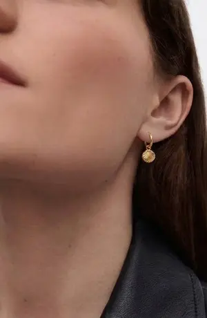 YOJ Concha Mini Charm Hoop Earrings