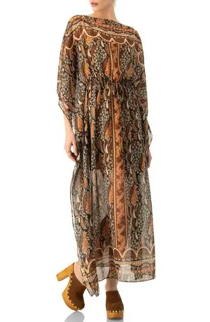 IVONNE Long Batwing Sleeve Paisley Dress