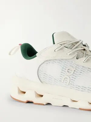 On Zendaya Cloudzone Moon Sneakers - Neutrals