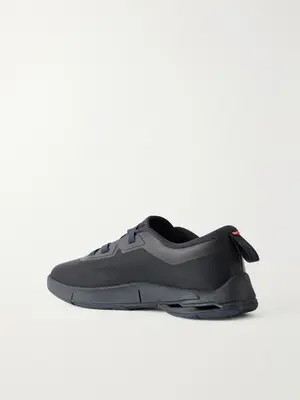 On Cloudnova Moon Sneakers - Black