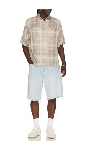 JUNGLES Airbrush Button Up Shirt In Brown
