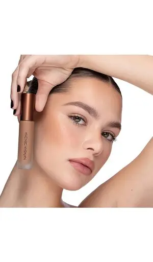 NATASHA DENONA Hy-sculpt Liquid Bronzer