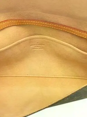 LOUIS VUITTON 1999 Monogram Pochette Twin Gm