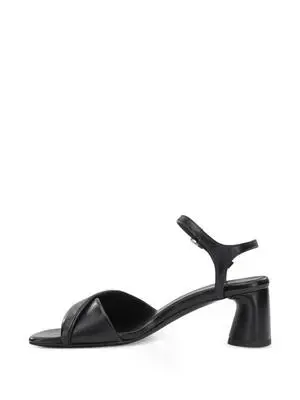 HALMANERA Dally Padded Crossover-strap Sandals