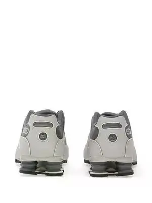 Nike Shox Nz Sneakers - Grey
