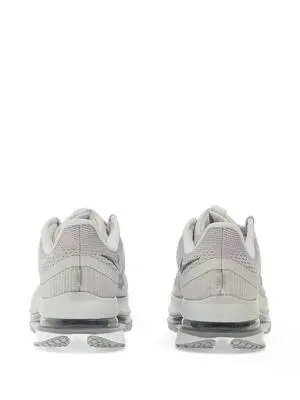 Nike Pegasus Premium Sneakers - Grey