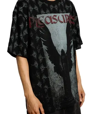 PLEASURES Judgment Logo Graphic T-shirt