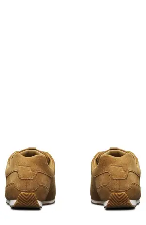 Wolf & Shepherd Pacer Lite Low Top Sneaker - Willow/ White