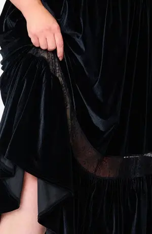 Unique Vintage Tiered Midi Skirt With Floral Print - Black Solid