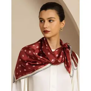 SILKSILKY Pure Silk Paw Print Square Scarf - Wine