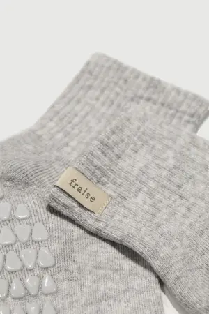 FRAISE Quarter Crew Grip Socks - Heather Grey
