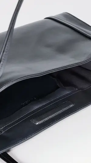ST. AGNI Minimalist Shoulder Bag