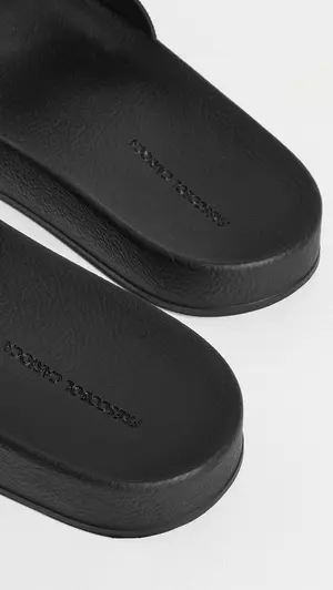 Frescobol Carioca Humberto Leather Wave Print Slides - Black