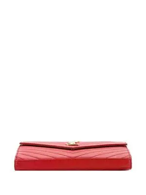 Saint Laurent Classic Monogram Wallet On Chain - Red