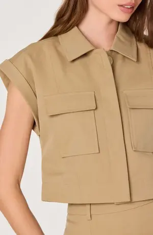 Astr The Label Cairn Placket Button-up Crop Top