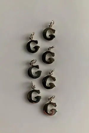 SHARPLILTEETH Vintage Sterling Letter G Charm - Silver