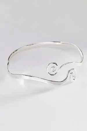 Ettika Intertwined Aura Arm Cuff - Silver