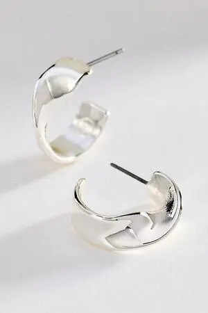 Ettika Heirloom Twist Small Hoop Earrings - Silver