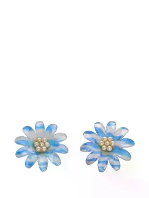 Vintage Floral Faux Pearl Clip-on Earrings - White