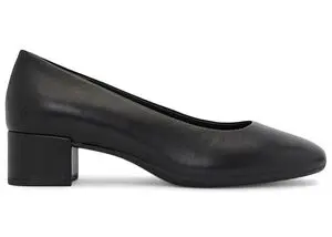 Ecco Pumps