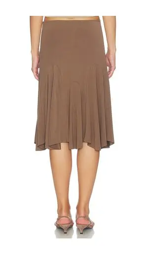 With Jéan Rue Skirt In Chocolate
