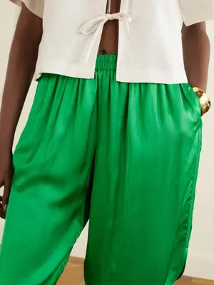 THE FRANKIE SHOP Nelis Lenzing™ Ecovero™-blend Satin Shorts