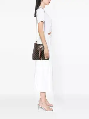 LOUIS VUITTON Damier Ebene Neonoe Mm Bucket Bag