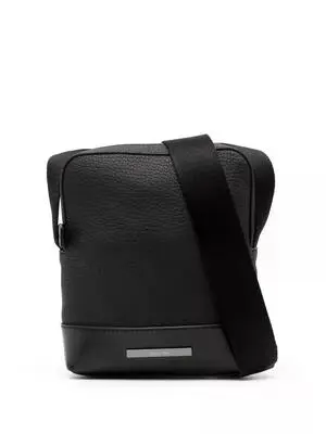 Calvin Klein Pebbled-texture Shoulder Bag With Logo Plaque - Black