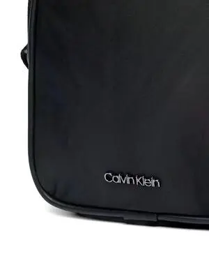 Calvin Klein Logo-lettering Messenger Bag