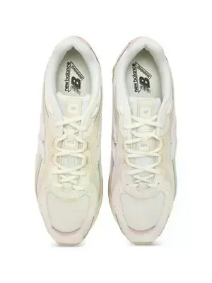 NEW BALANCE Panelled Mesh Sneakers - Neutrals