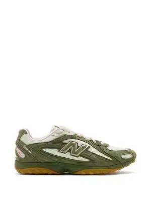 New Balance Women's Round Toe Sneakers