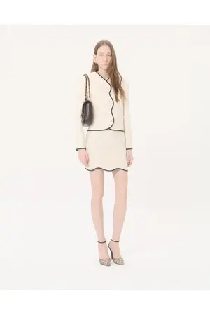 Valentino Garavani Crepe Couture Jacket With Contrasting Trim - Black