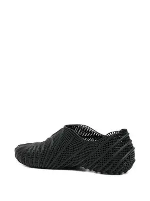 ALIVEFORM Dermis Mj Sneakers