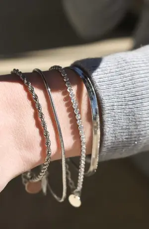 THE SIS KISS Sophia Snake Chain Bracelet - Silver