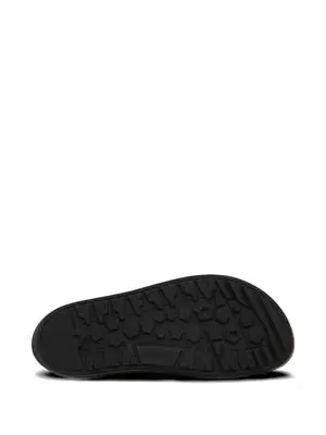 BE LENKA Nimbus Quilted Sneakers