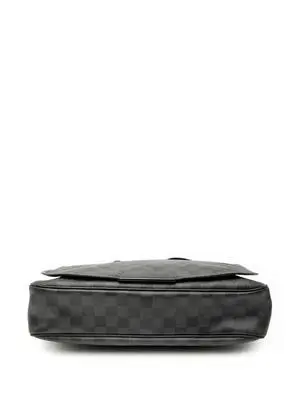 LOUIS VUITTON 2010 Damier Graphite Daniel Mm Crossbody Bag