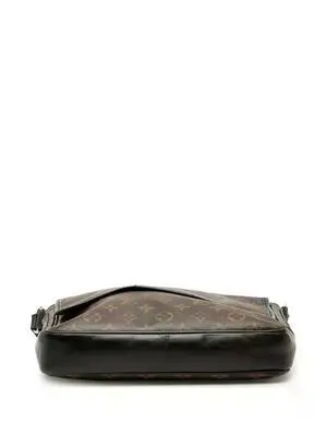 LOUIS VUITTON 2011 Monogram Macassar Bass Mm Crossbody Bag