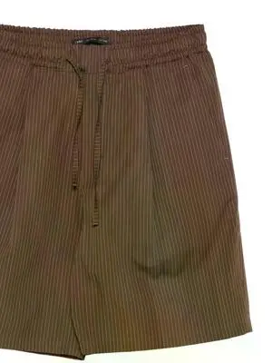 LOW BRAND Tokyo Pinstriped Pleated Shorts