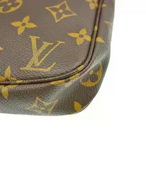 LOUIS VUITTON 2002 Pochette Accessoires Monogram - Brown